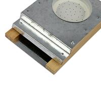 China Beekeeping Equipment Apiculture Tool American Style Wooden Bee Feeder for sale