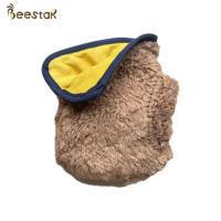 China New Style Thick Warm Gloves Yellow Color For Beekeeping To Protect Beekeepers for sale