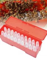 China Red Plastic Queen Bee Cage For Queen Bee Rearing System Beekeeping Queen Cage for sale