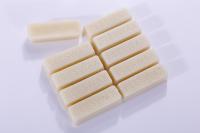China White Beeswax 100% Pure Natural Beeswax in 28g Bar Food Grade for Cosmetic and Pharmaceutical Use for sale