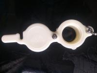 China High Quality Beekeeping Equipment White Plastic nylon Honey Gate For beekeeping for sale