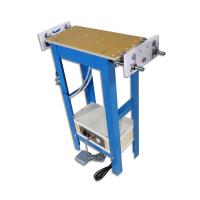 China Electric Wire Embedder Tool for Foundation Sheets with Vertical Type and Wooden Handle for Beekeeping for sale