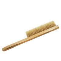 China Bee Brush Beekeeping With Wooden Handle Single Row Bristle Tools For Beekeepers for sale