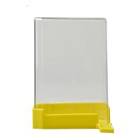 China Manual Feeding Equipment Single Leg Door Plastic Bee Water Feeder For Bees for sale