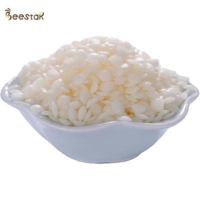 China 100% Pure White Beeswax Granules Pellets For Food And Cosmetic Level for sale