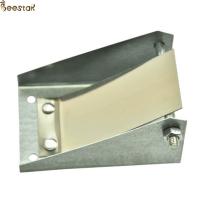 China Bee Star Factory Direct High Quality Galvanized Frame Wire Cutter SUS Beekeeping hive Tools for sale