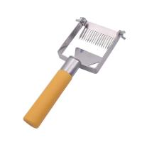 China Stainless Steel Needles Uncapping Fork with Plastic Handle and Ergonomic Grip for Beekeeping Equipment for sale
