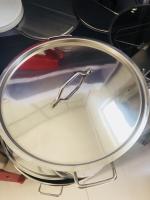 China 201 Stainless Steel Honey Tank with Locks 350kgs Capacity for sale