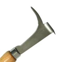 China BEESTAR Stainless Steel Beehive Scraper Hive Tools with Wooden Handle for Wholesale and Farming for sale
