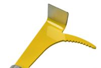 China BEESTAR Stainless Steel Beehive Scraper with Wooden Handle - 189mm Length 35mm Width 98g Weight Multifunctional Hive Tool for Beekeeping for sale