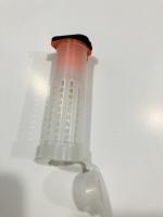 China ABS Material Queen Cell Protector and Queen Cage for Bee Farm Application with 9g Weight for sale