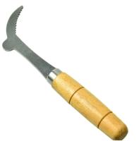 China Special Hive Tool Curved Short Stainless Steel uncapping knife With Wooden Handle for sale