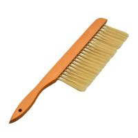 China Single Row Horsehair Bee Brush with Wooden Handle for Gentle Beekeeping and Honey Frame Cleaning for sale