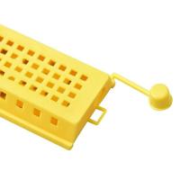 China Plastic Yellow Queen Bee Cage 8.2*3.7cm for Bee Queen Rearing System Beekeeper for sale