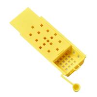 China Plastic Yellow Queen Bee Cage 8.2*3.7cm for Bee Queen Rearing System Beekeeper for sale