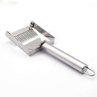 China 26 Needles Stainless Steel Honey Uncapping Fork with 15MM Thickness for Efficient Beekeeping for sale
