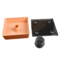 China Food Grade Plastic Bee Feeder 255g Weight 180mm*180mm*55mm Size Bee Hive Equipment for sale
