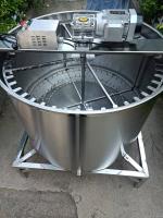China 48 Frames Electric Stainless Steel Honey Extractor with 1.1mm Thickness and 550W Motor for sale