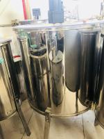 China Wholesale Three Frames Stainless Steel Beekeeping Extractor With Legs And Honey Gate for sale