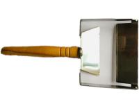 China 1.5MM Thick Stainless Steel Plane Honey Uncapping Tools With Wooden Handle for sale