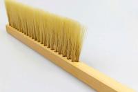 China Double Rows Wooden Handle Plastic Hair Bee Brushes For Beekeeping for sale