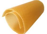 China Grade B 110g Beeswax Foundation Sheet for Beekeeping - Customizable Honeycomb Wax Sheet for sale