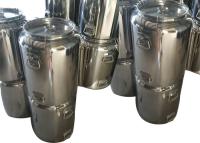 China 304 Stainless Steel Honey Tank with 80Kg Capacity and Honey Gate & SS Cover for Bottling for sale