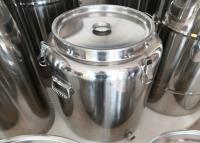 China 304 Stainless Steel Honey Tank with 80Kg Capacity and Honey Gate & SS Cover for Bottling for sale