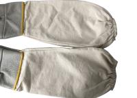 China Durable Cowhide Beekeeping Gloves with Long Cuff and Breathable Design for Bee Protection for sale