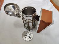 China 2020 Yellow  stainless steel beekeeping tools bee smoker for sale