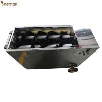 China Box type photoelectric induction bee sweeper Bee Brush Beekeeping Equipment Electric Bee Brush for sale