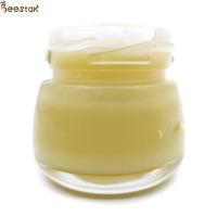 China 1.4% 10-HDA Organic Fresh Royal Jelly Queen Bee Milk Royal Jelly for sale