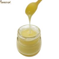 China 1.4% 10-HDA Organic Fresh Royal Jelly Queen Bee Milk Royal Jelly for sale