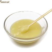 China 1.4% 1.6% 10-HDA Organic Fresh Royal Jelly Light Yellow Natural Bee Product for sale