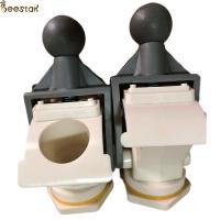 China High Quality Beekeeping Tools  food grade Apiculture ABS plastic honey gate for sale