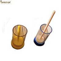 China Plastic Short Transparent Queen Bee Marker for Beekeeping with Sponge for sale