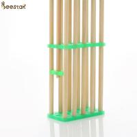 China Eco-Friendly Beekeeping Equipment Queen Rearing Tool Baboo Queen Bee Cage For Bee Farming for sale