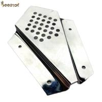 China High Quality Beekeeping Tools Apiculture Metal corner Bee Escape board for beehive for sale