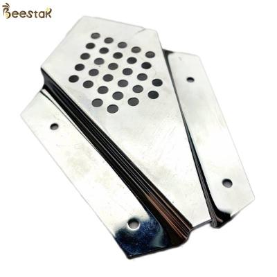 China High Quality Beekeeping Tools Apiculture Metal corner Bee Escape board for beehive for sale