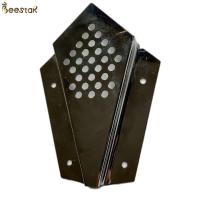 China High Quality Beekeeping Tools Apiculture Metal corner Bee Escape board for beehive for sale