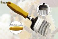 China Durable Yellow Hive Tools stainless steel Honey Uncapping fork with plastic handle for sale