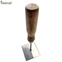 China Beekeeping Tool Excluder Cleaning Shovel With Wooden Handle for beekeeping for sale