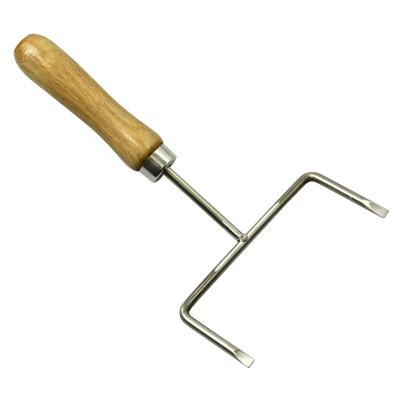 China Beekeeping Equipment Stainless Steel Foundation Sheet Fork With Wooden Handle for sale