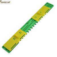 China Apiculture Equipment Beehive Accessories Bee Box Door Plastic Beehive Entrance Gate for sale