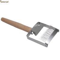 China Small Wooden Handle Honey Uncapping Tools 17 Needles Uncapping Fork for sale