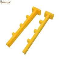 China Plastic Queen Rearing Frame Kit with Cell Bar Cups Cell Cells Holder for sale