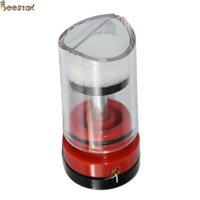 China Queen Bee Marker Red Transparent Mark Plastic Box Queen Rearing for sale