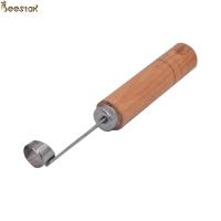 China Queen Bee Rearing Knife With Wooden Handle for sale