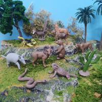 China Desert Wild Animal Models 11 PCS Mini Cactus Armadillo Snake Lynx Wolf Scorpion Marmot Figurines Toy for Boys Girls Kids for sale