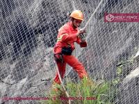 China G65/3 High Tensile Steel Wire Chain Link Wire Mesh for Rockfall Barrier System | High Zinc Coating-HeslyFence for sale